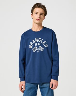 Long sleeve graphic tees store